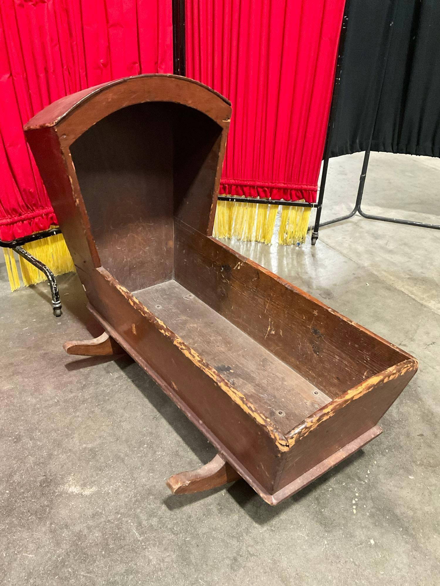 Antique Primitive Oak? Wood Self-rocking Baby Or Doll Cradle W/ Hood ...