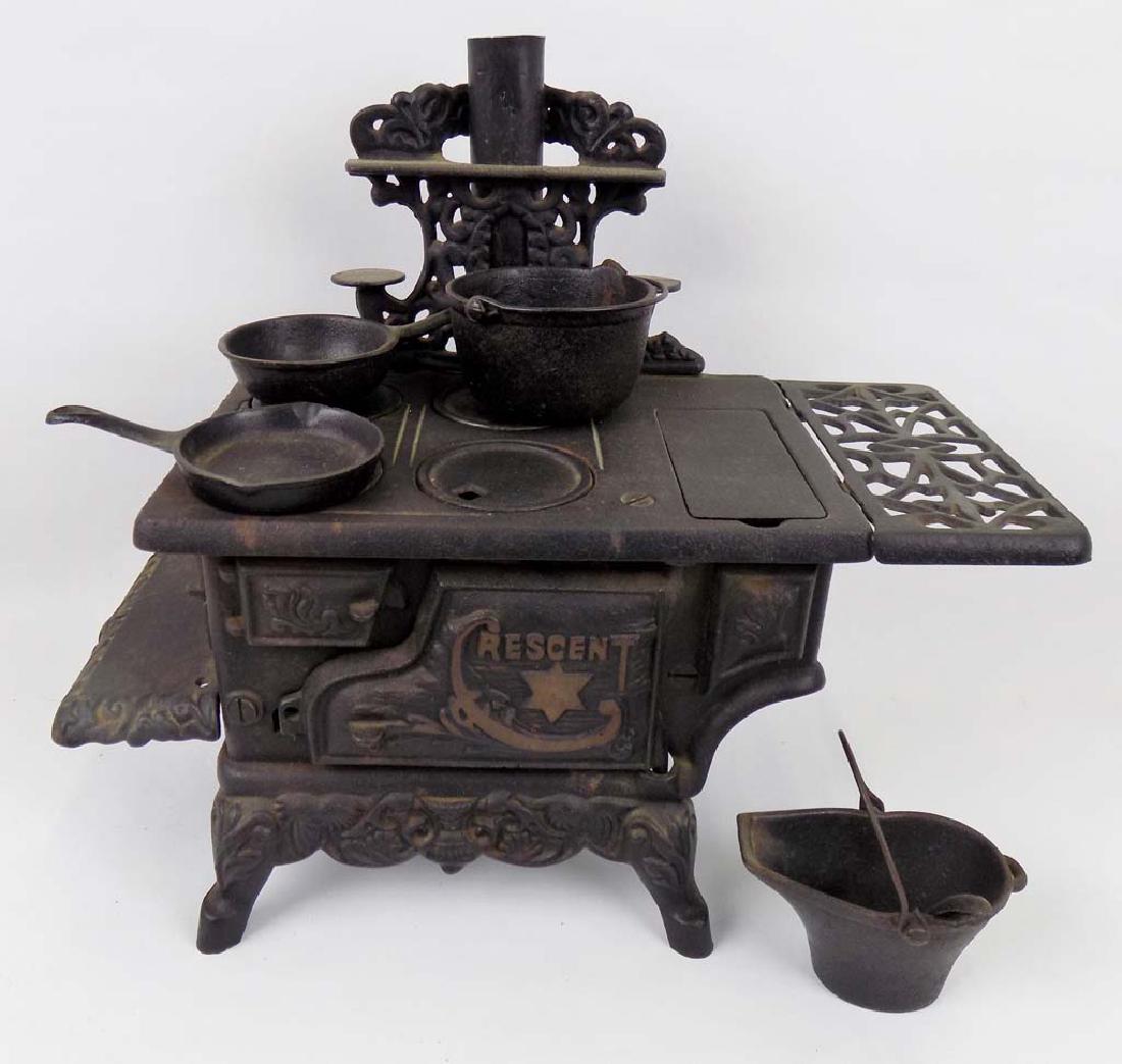 G. F. Filley cast iron Charter Oak No. 503 stove