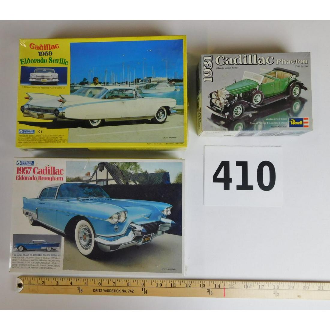 CADILLAC MODEL CAR KITS - Feb 04, 2020 | Teel Auctions in PA