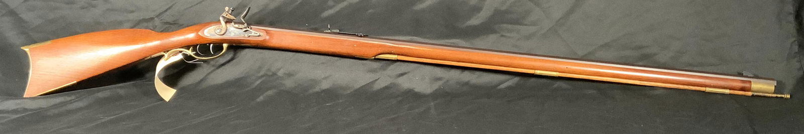 ITALIAN MADE PEDERSOLI .45 CAL BLACK POWDER LONG RIFLE. (#0004) on May ...