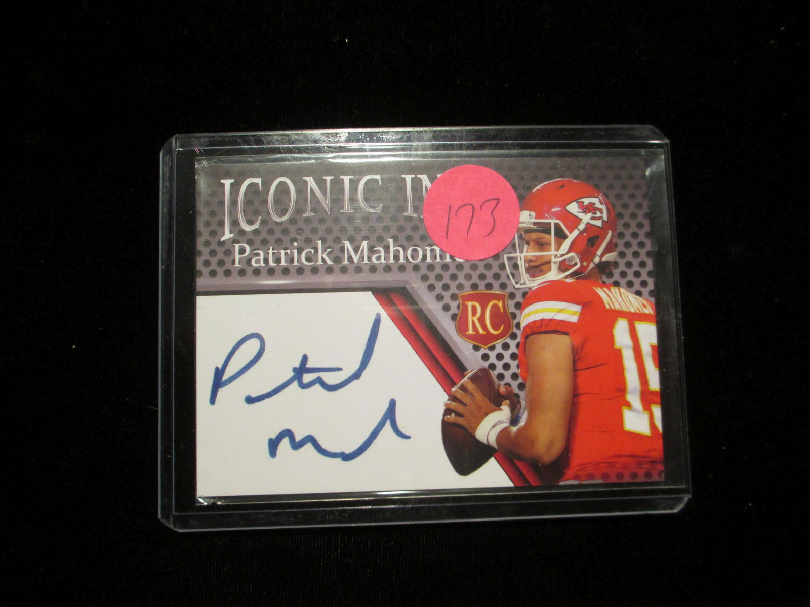 Patrick Mahomes Iconic Ink Signature Rookie Card