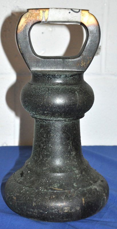 A VICTORIAN BRASS BELL WEIGHT, 56lb. - Apr 04, 2013 | John Nicholson ...