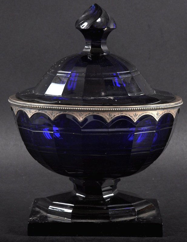 A GOOD EARLY 19TH CENTURY ENGLISH CIRCULAR BRISTOL BLUE - Feb 26, 2014 ...