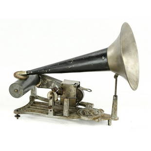Lyre Puck Cylinder Phonograph