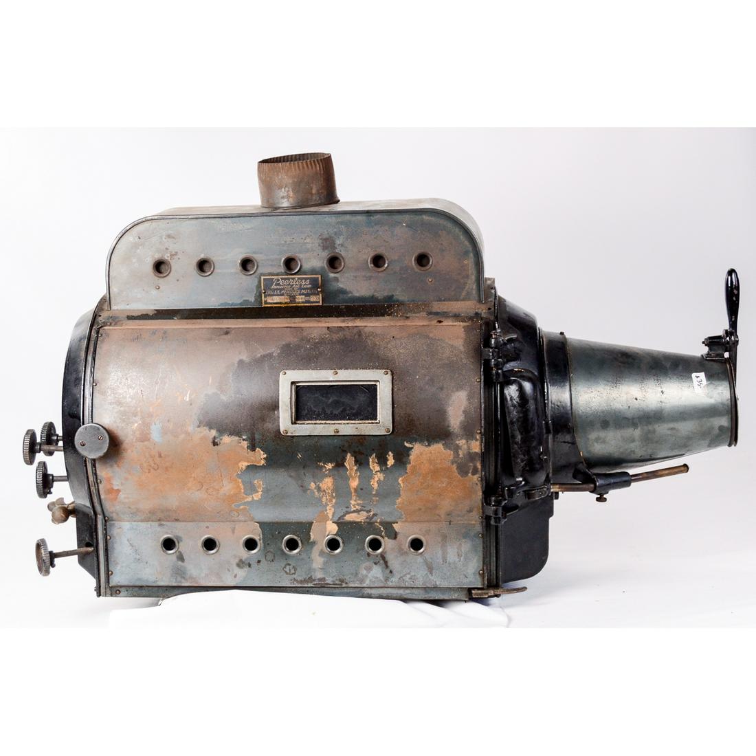 Peerless 35mm Movie Projector Lamp House (#1404) on Mar 19, 2022 ...
