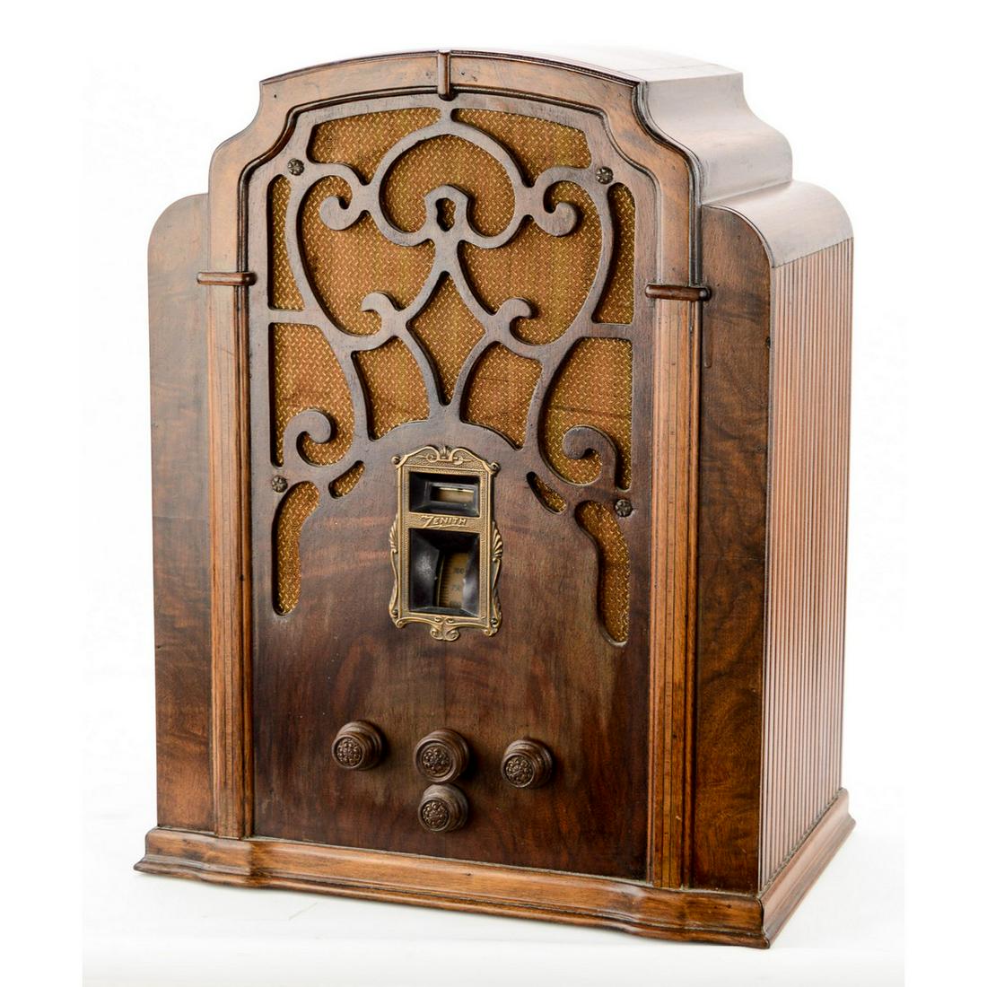 Zenith Tombstone Radio Model 715 (#2269) on Mar 20, 2022 | Donley ...