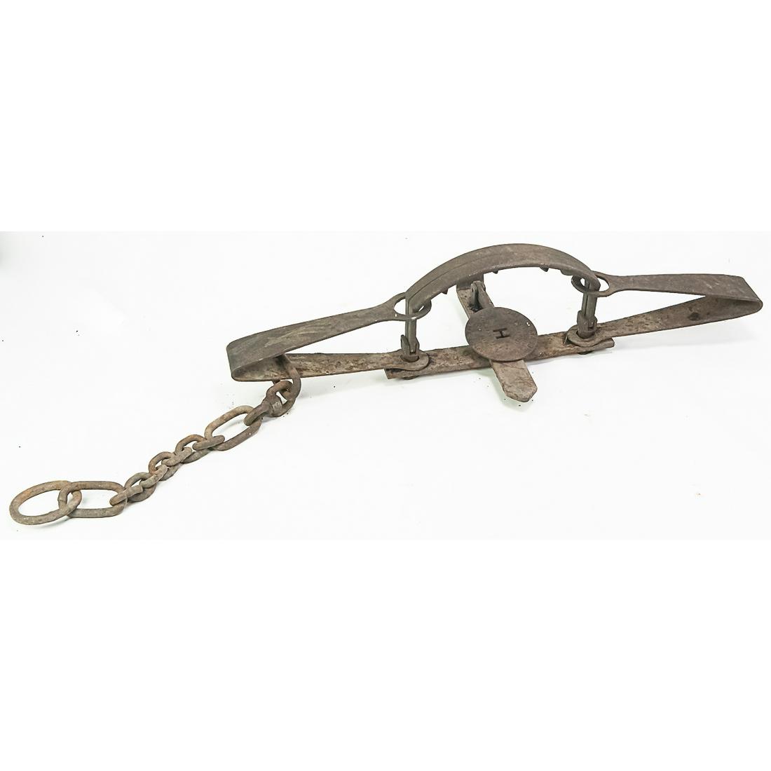 Vintage Hudson Bay Herters Inc. Kodiak Bear Trap