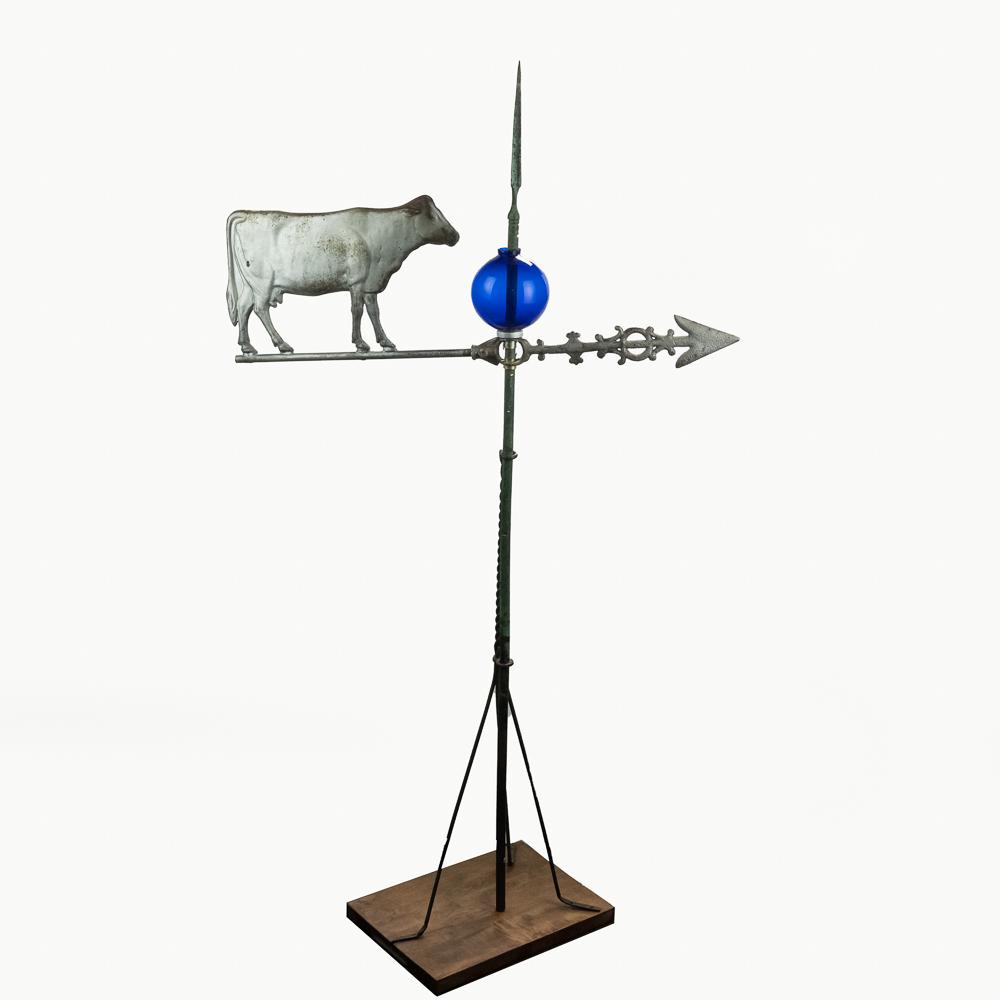 Metal "cow" Lightning Rod W/ Stand