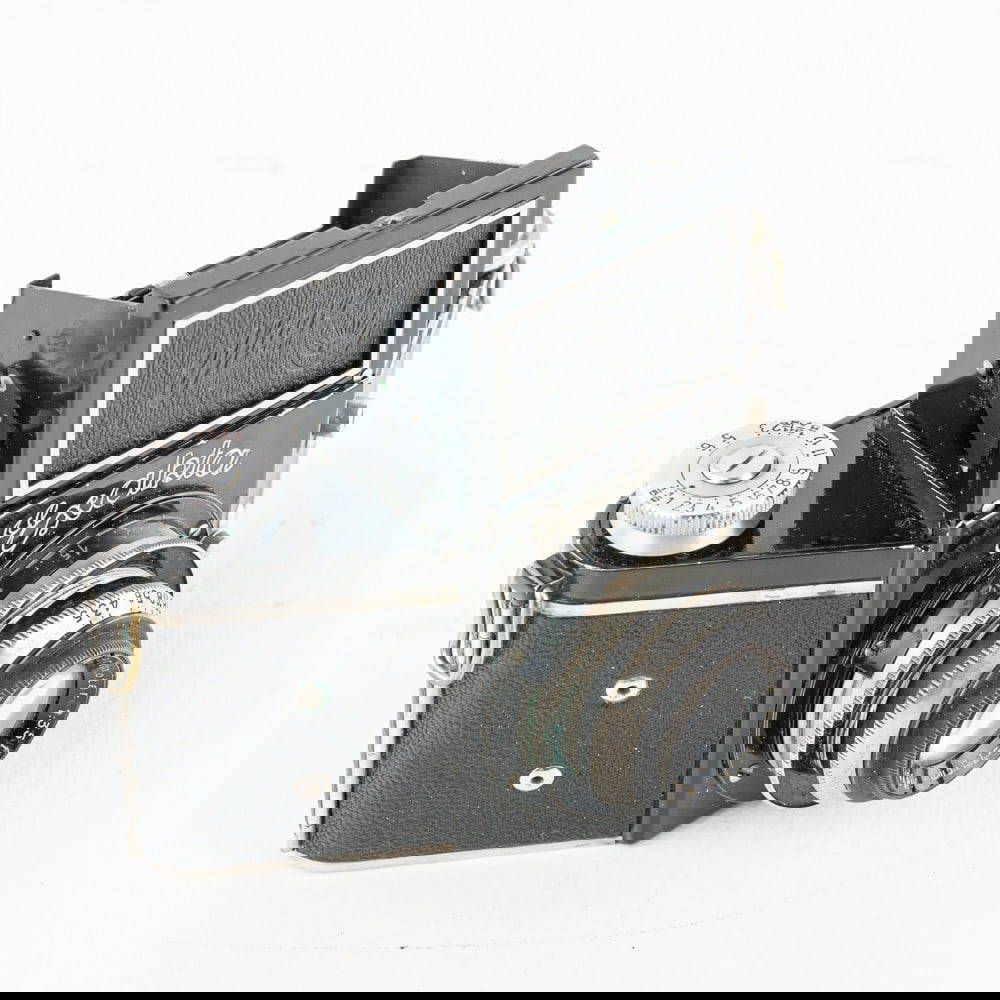 Ihagee Exakta Camera Auction