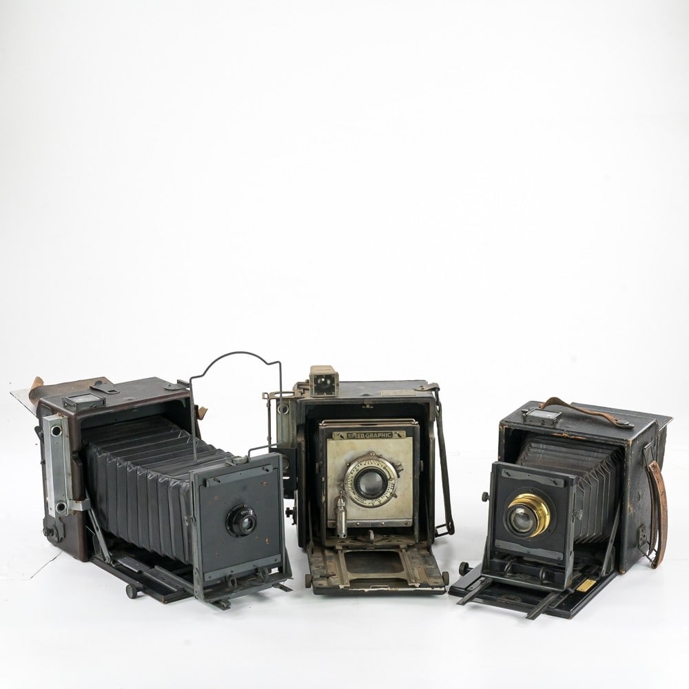 Three Speed Graphic 5 X 4 Inch Cameras Auction