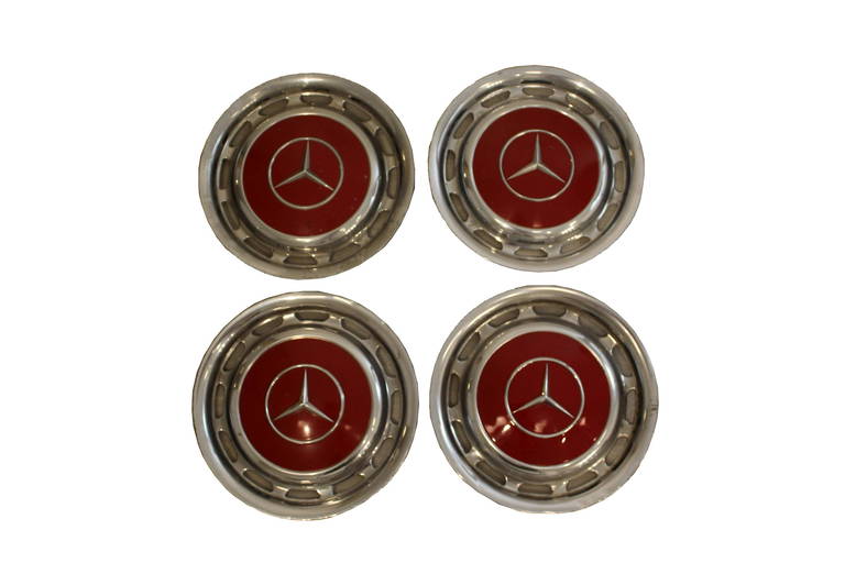 Mercedes Benz Set Of 4 Vintage Red Hubcaps 280 Sl Pagoda 1968 1971