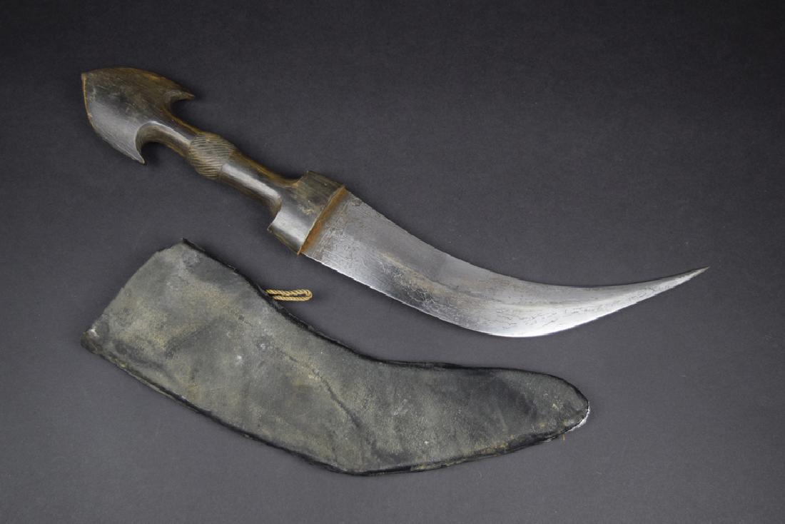Very Good Jambiya Dagger from Iraq Damascus Blade