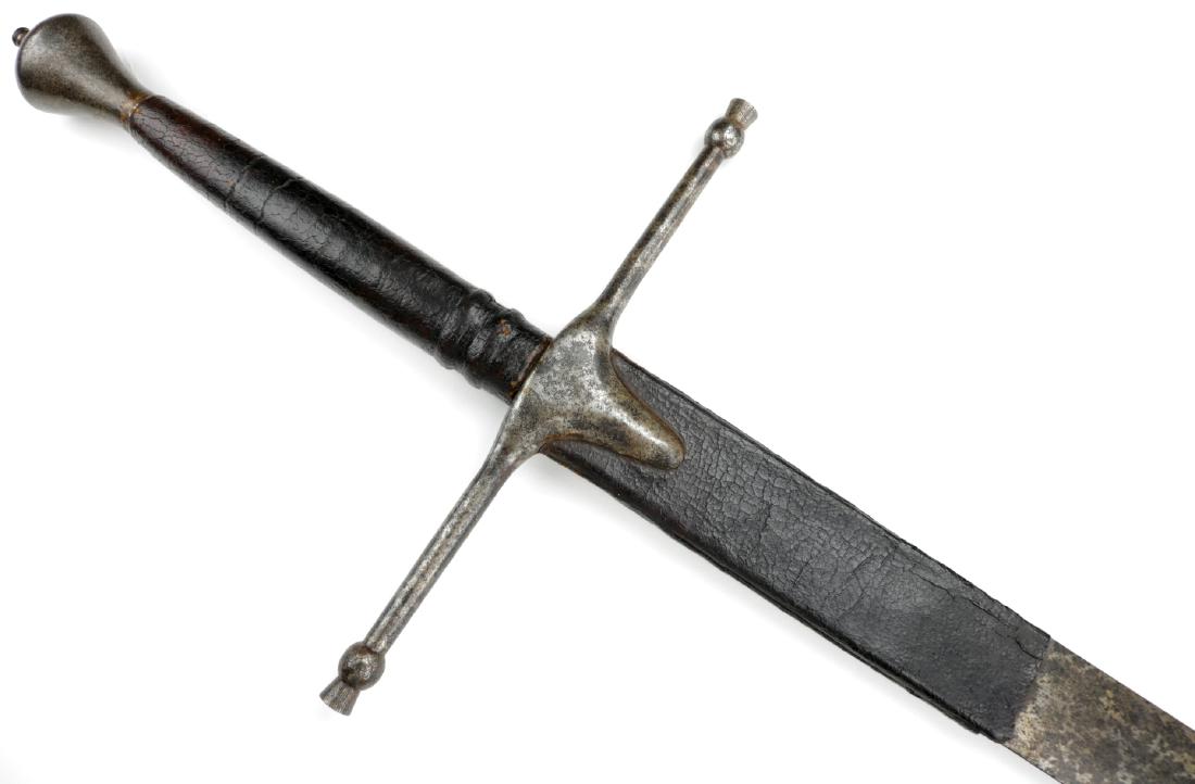Spectacular 16th C. Scottish Two Handed CLAYMORE Sword - Jun 22, 2019 ...