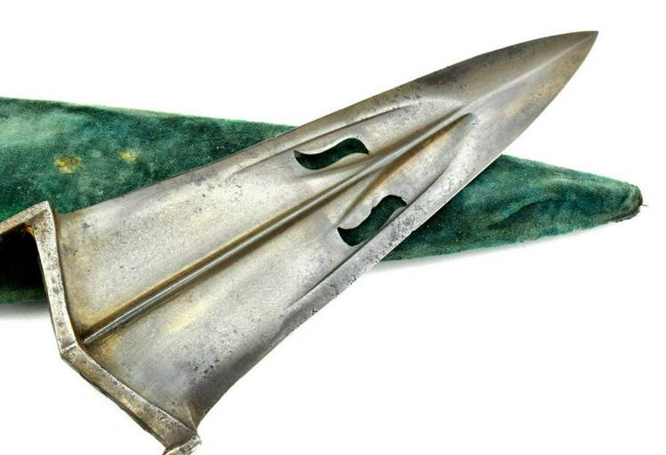 Rare 18th C. Mughal Indian Katar Dagger Of Wootz Damascus Steel