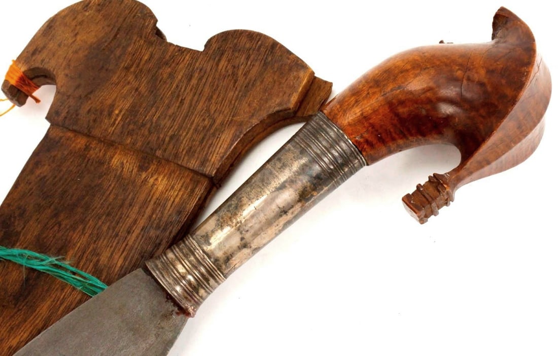 Rare 19th C. Philippine Moro Chieftain's Barong Sword With Dramatic ...