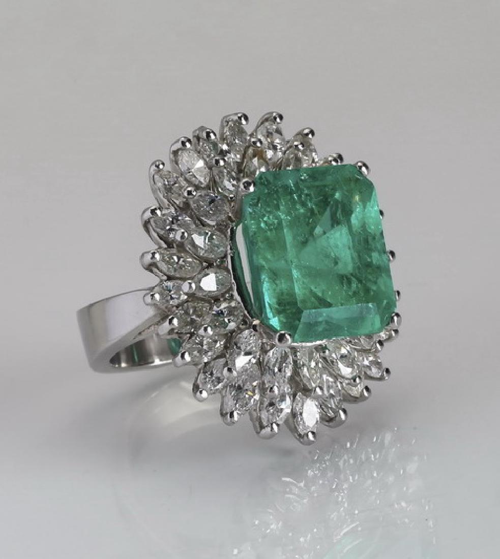 Magnificent 16.5cts emerald, diamond, platinum ring