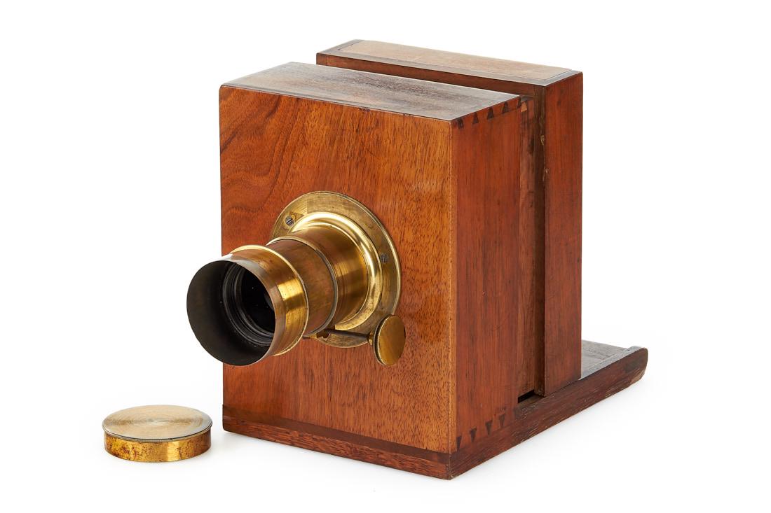 Wooden Sliding Box Camera *, c.1850, no. 201