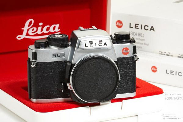 Leica: R6.2 Chrome 10073