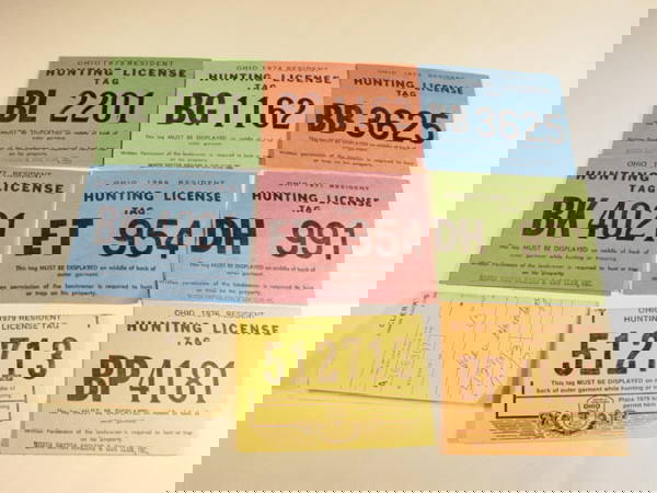 (8) Ohio Hunting Licenses