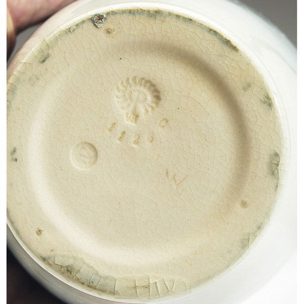 2: Rookwood vase, black Iris Glaze, Carl Schmidt, 1907 - Dec 01, 2012 ...