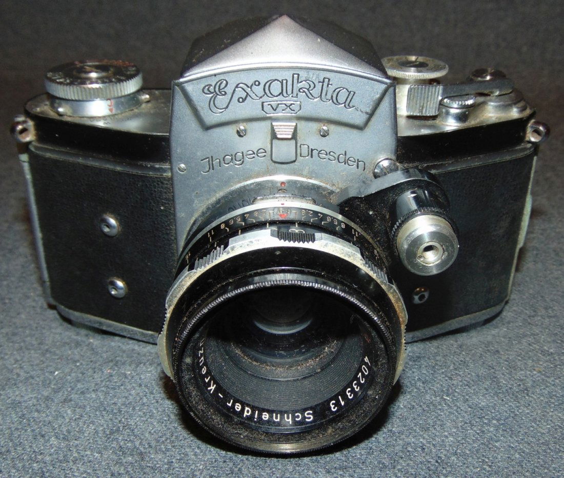 Vintage Exakta 35mm Camera