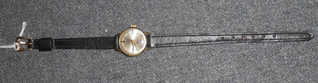 Ladies Vintage 14k Gold Desta Watch