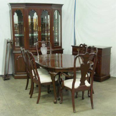 Ethan Allen Queen Anne Dining Room Set