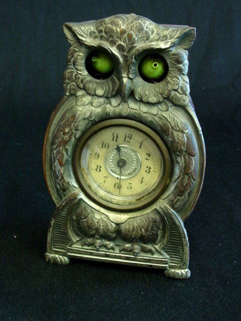 1430: Moving eyes "Owl" clock - May 20, 2012 | Time & Again Auction ...