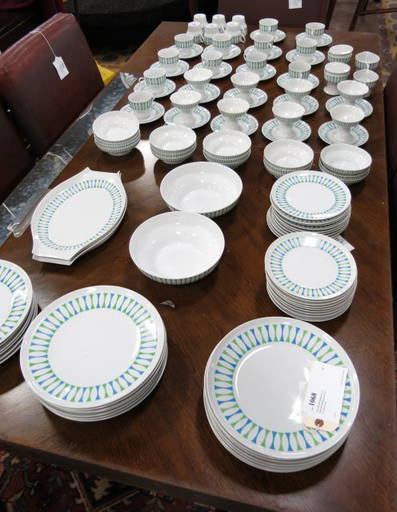 Paul Mccobb Dinnerware Set