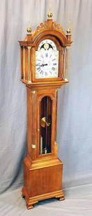 Vintage Colonial Mfg. Co. Grandfather Clock