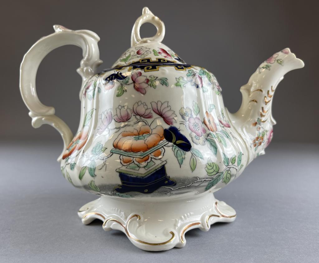 English Transfer Ware Gaudy Welsh Teapot - Oct 22, 2022 | Epic Auctions ...