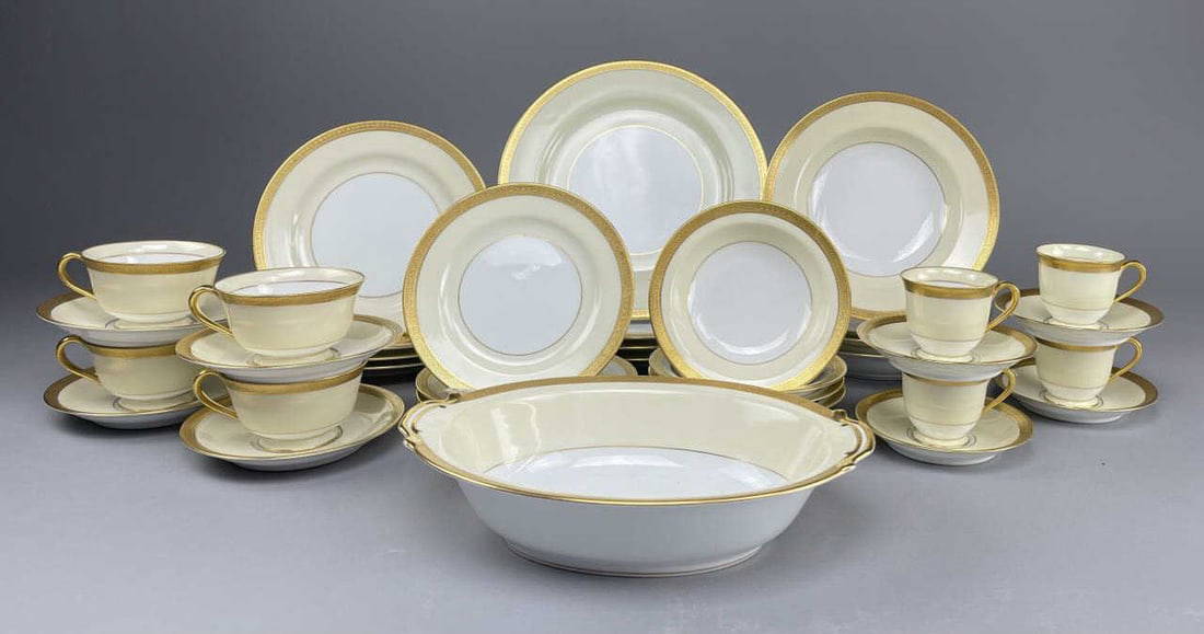 Noritake Dinnerware for Sale at Auction
