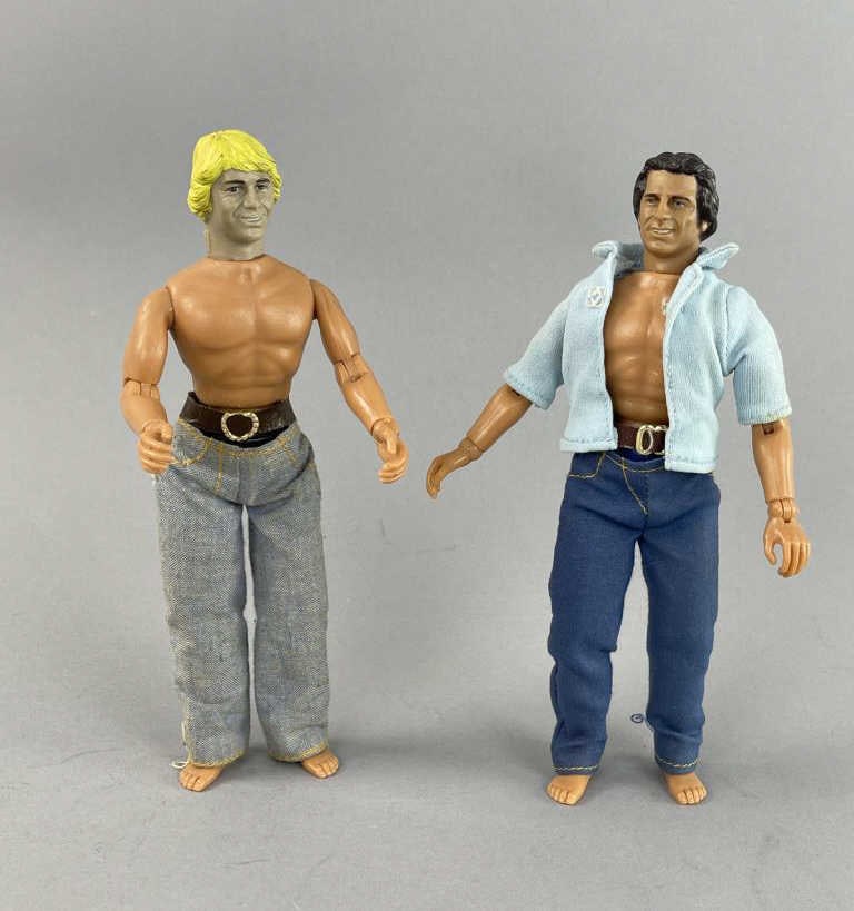 Mego Corp Dukes Of Hazzard Bo Duke & Luke Duke Auction