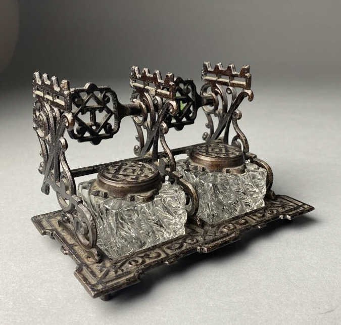 Victorian Cast Iron Tatum's Standard 90 Inkwell Auction