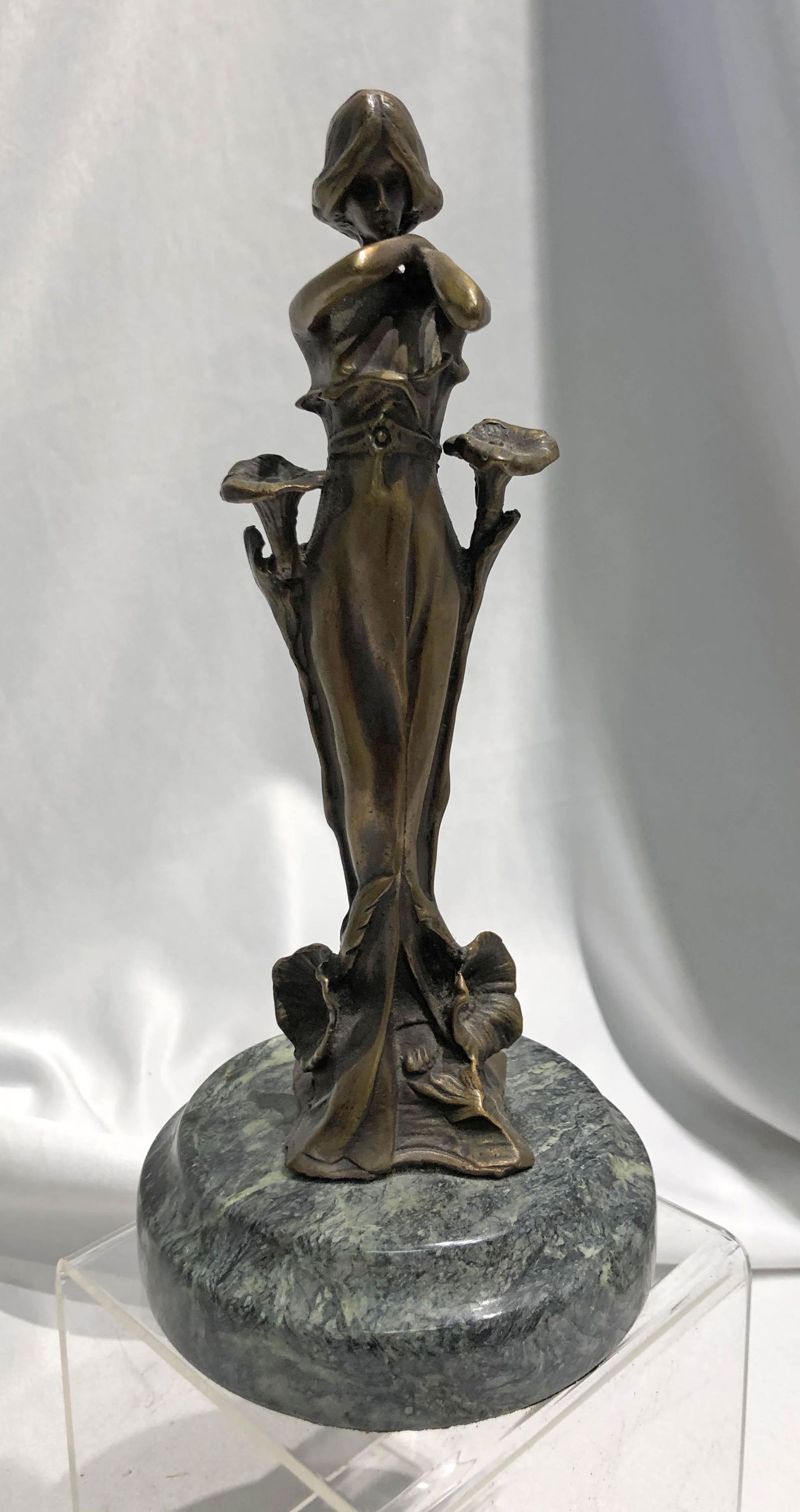 Risque Art Nouveau Bronze Lady Statue Marble - Jun 20, 2021 | Rivich ...