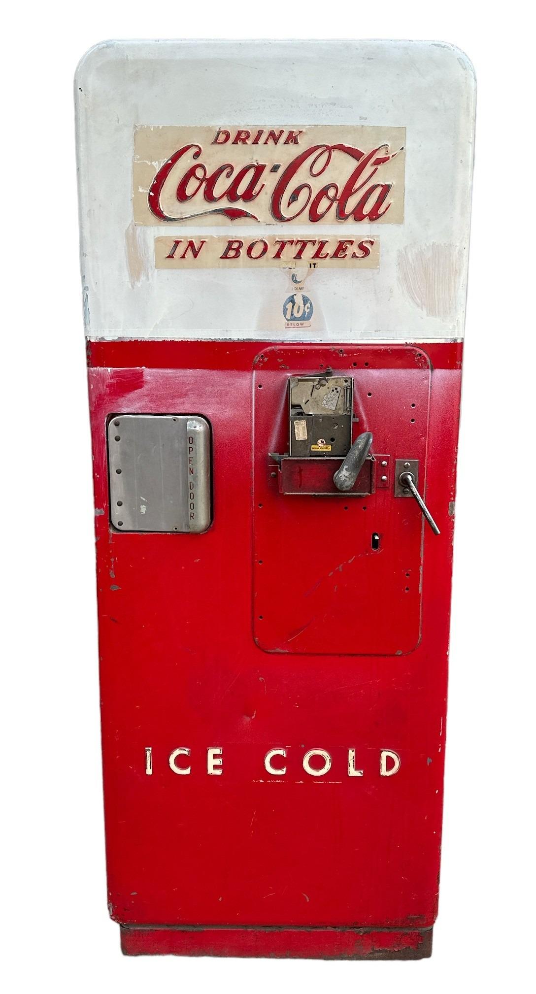 Vintage Coca-cola Machine Cavalier Corporation Auction