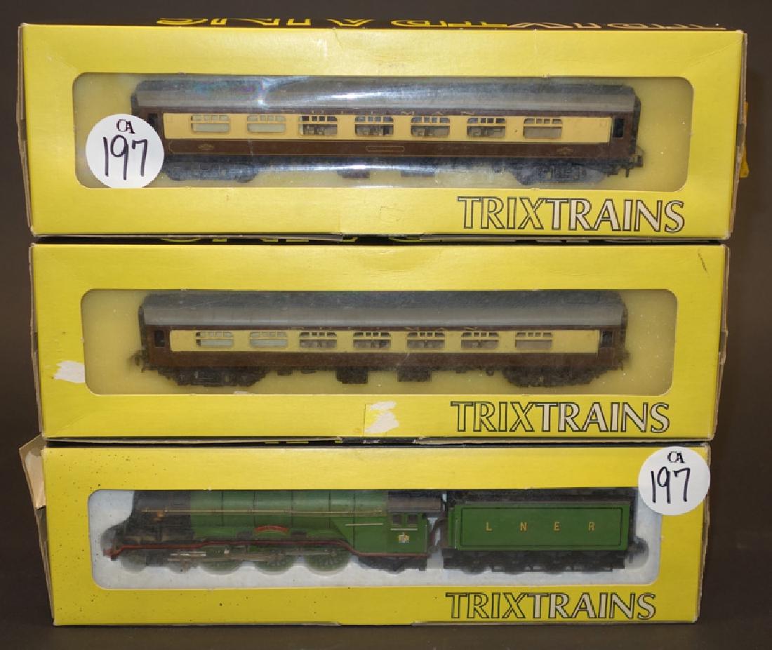 TRIX TRAIN SET - HO GAUGE