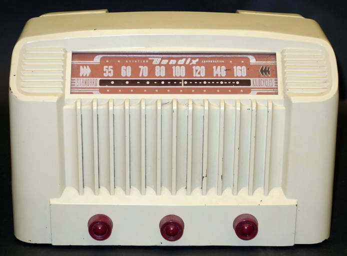 BENDIX RADIO - MODEL 636B - Jun 23, 2018 | Richard Opfer Auctioneering ...