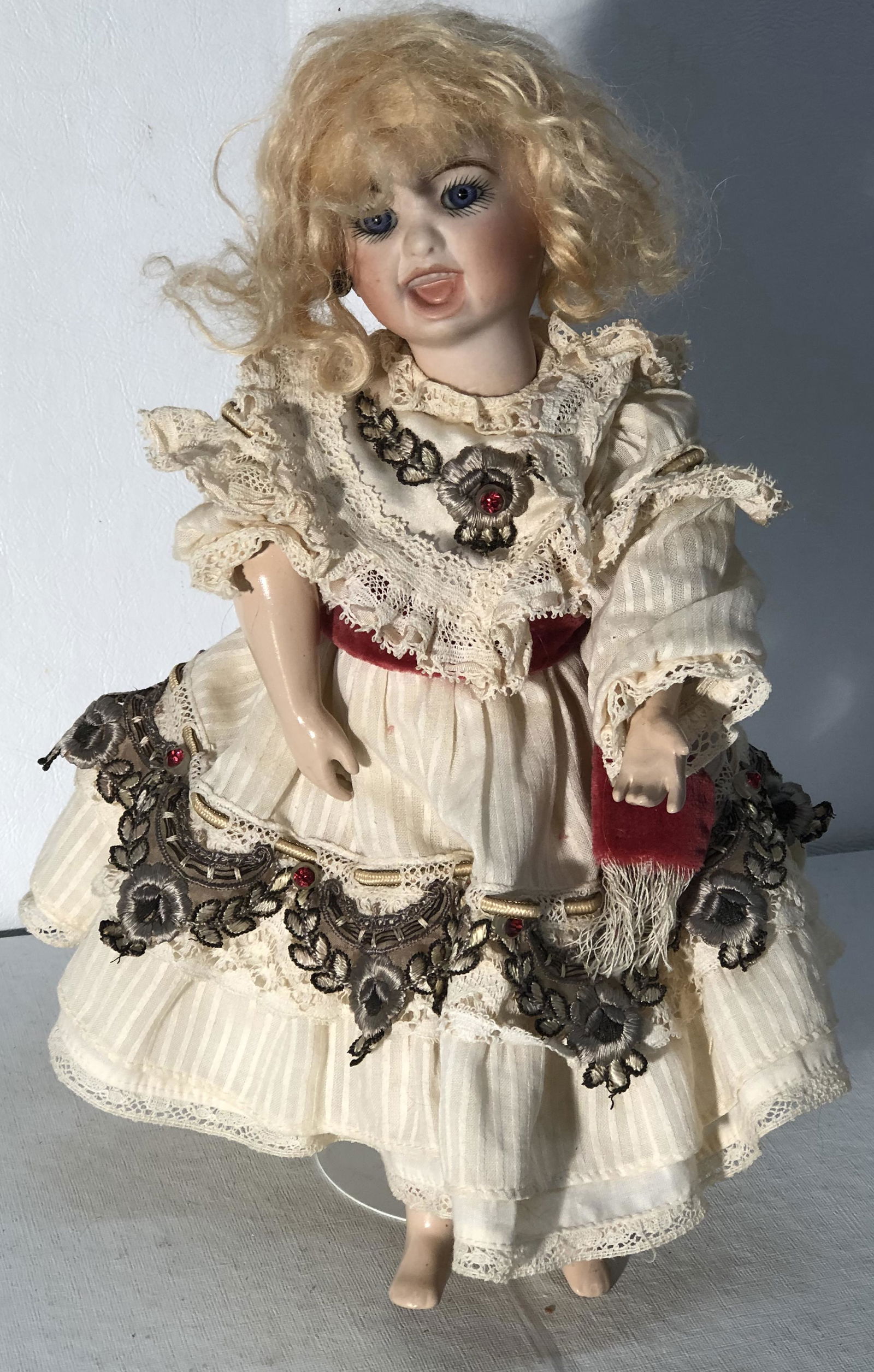 BISQUE TWO FACED DOLL - Jul 13, 2020 | Richard Opfer Auctioneering, Inc ...