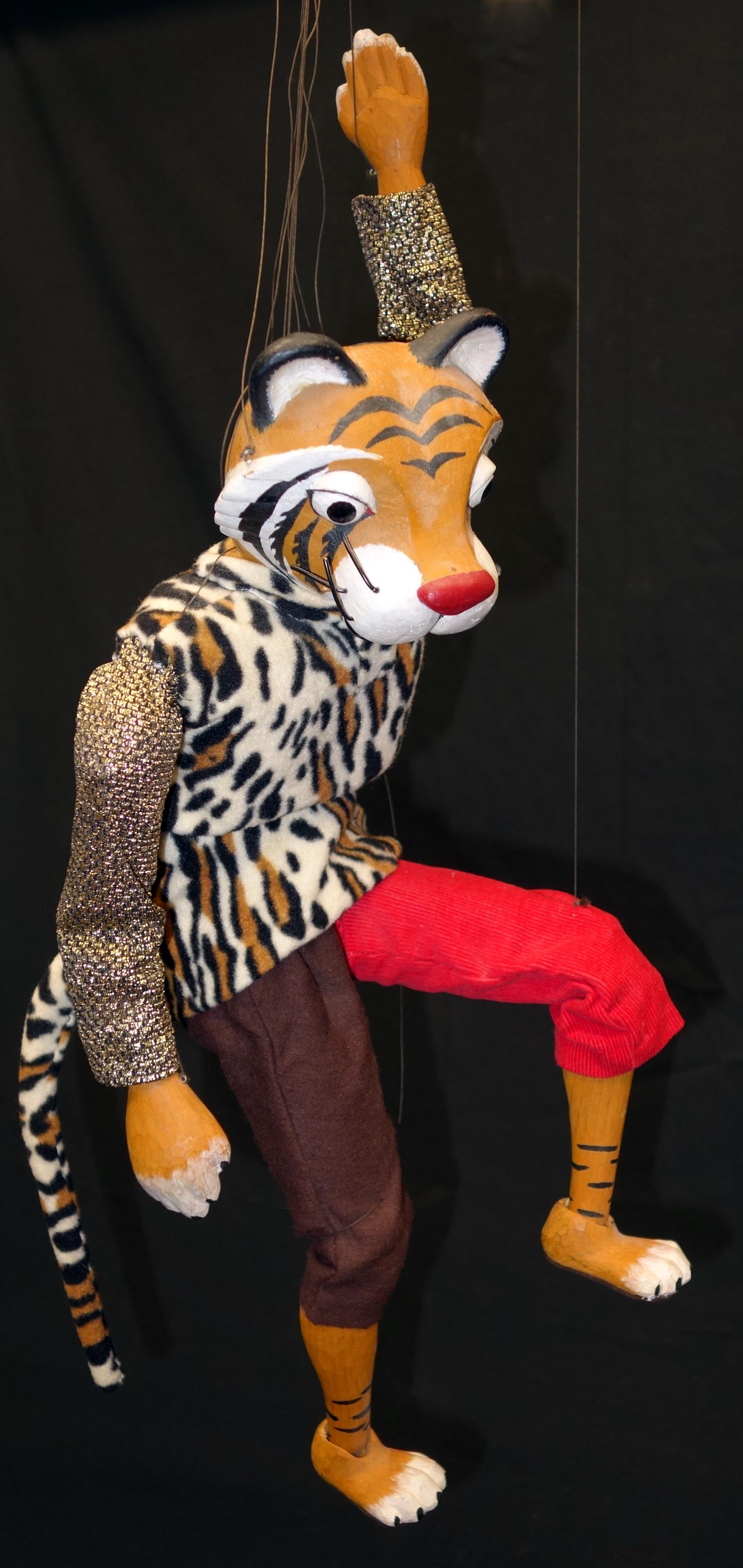 Paul's Puppets Tiger Marionettes (2)