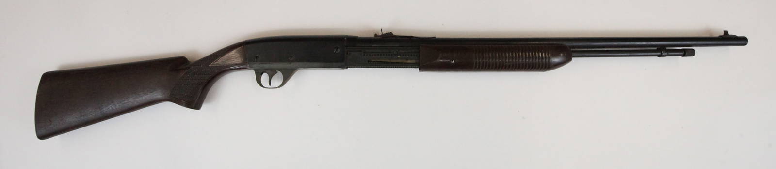 Daisy Model 26 Pellet Rifle Auction
