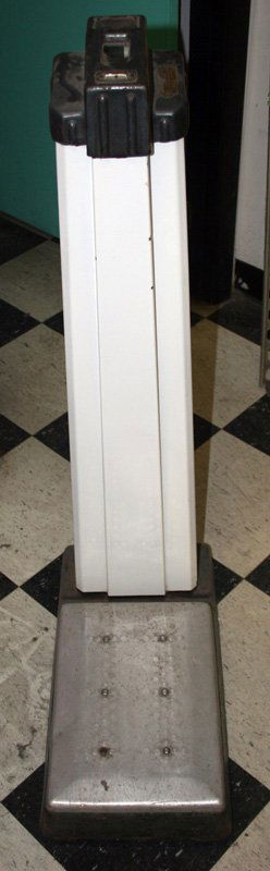 COIN-OP SCALE - Dec 15, 2012 | Richard Opfer Auctioneering, Inc. in MD