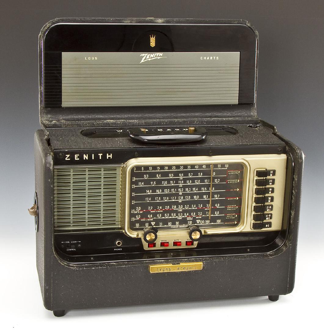 Zenith Model T600 TransOceanic Radio - May 07, 2017 | Cordier Auctions ...