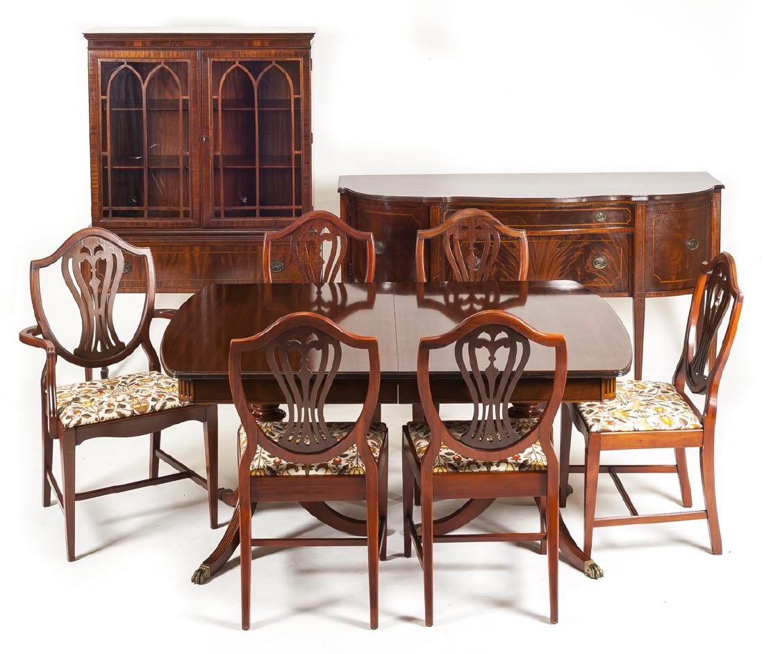 Penn Table Co. Duncan Phyfe Style Dining Set