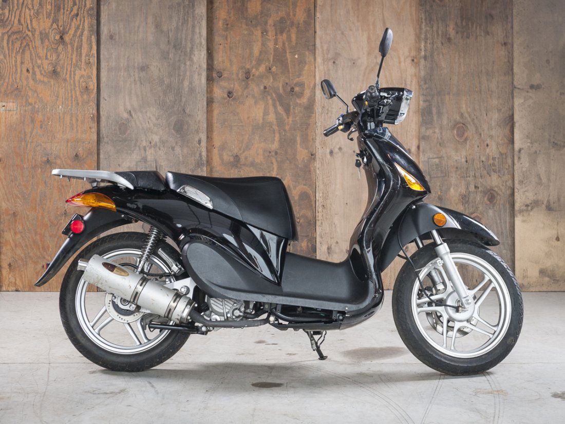 2005 CF Moto CF150T Scooter