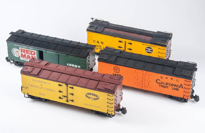 4 G Scale Box Cars Incl Lgb & Delton