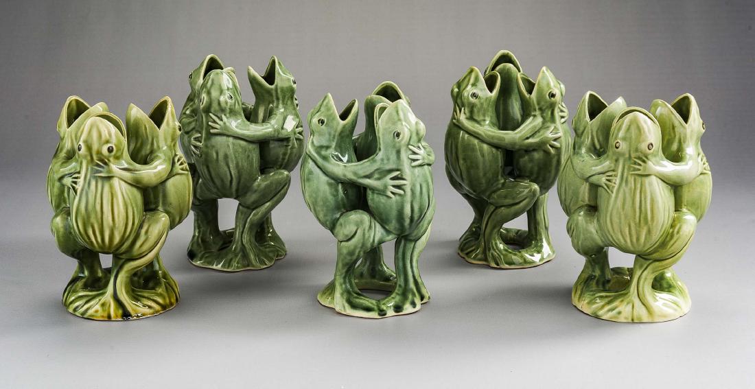 5 Dancing Frogs Vases
