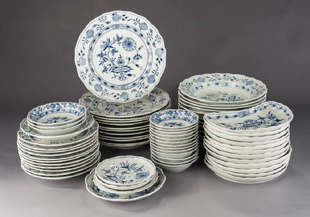 Meissen Porcelain Blue Onion Rich Pattern Partial Dinner Service