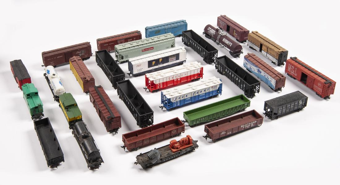 29 HO Scale Rolling Stock