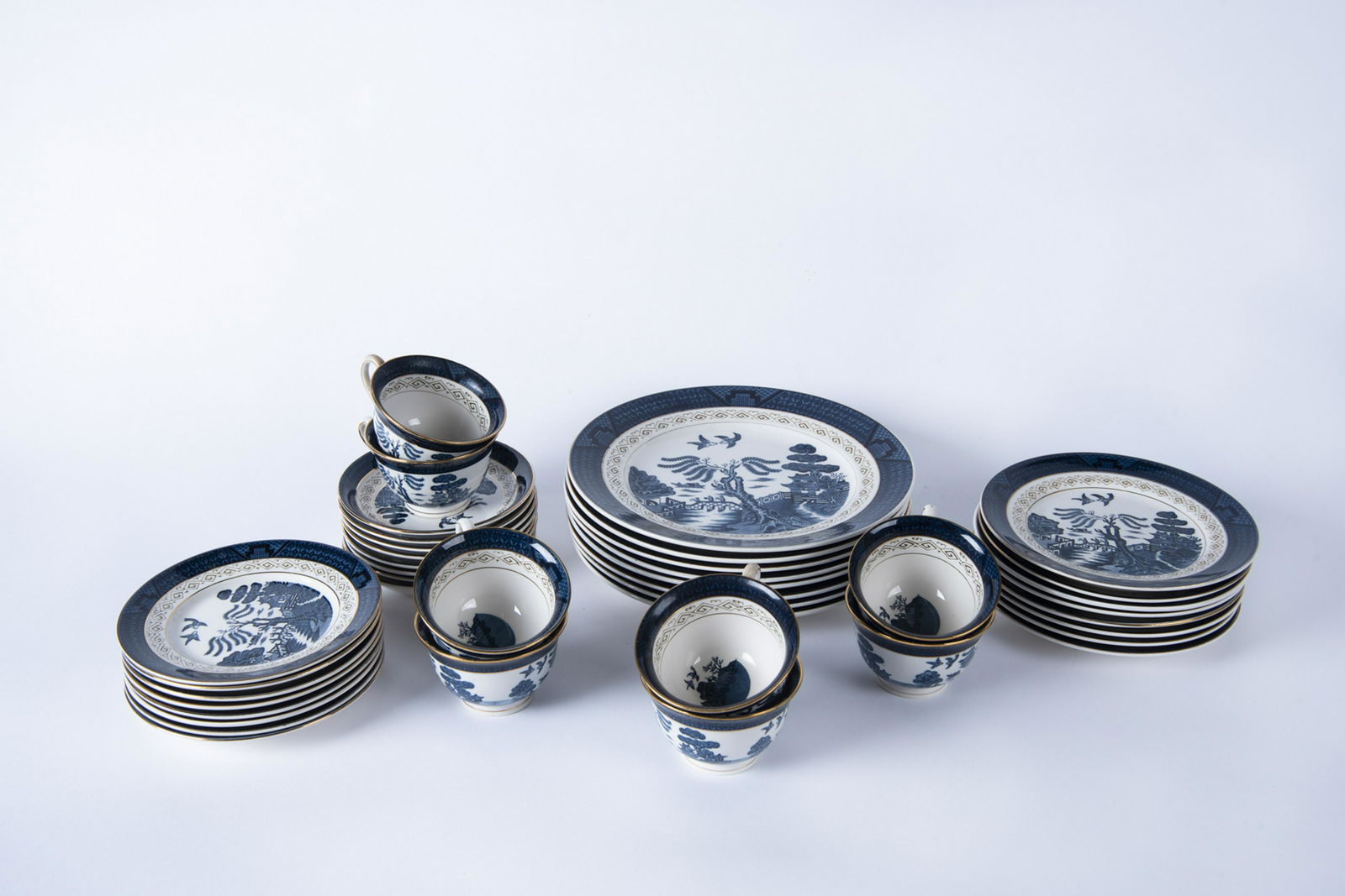 40 Pcs Nikko Ironstone Double Phoenix Dinnerware - Aug 17, 2019 ...